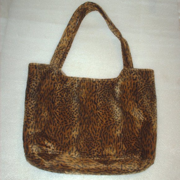 Leopard print purse | Bags | Lovely Leopard Print Purse Shoulder Bag ...